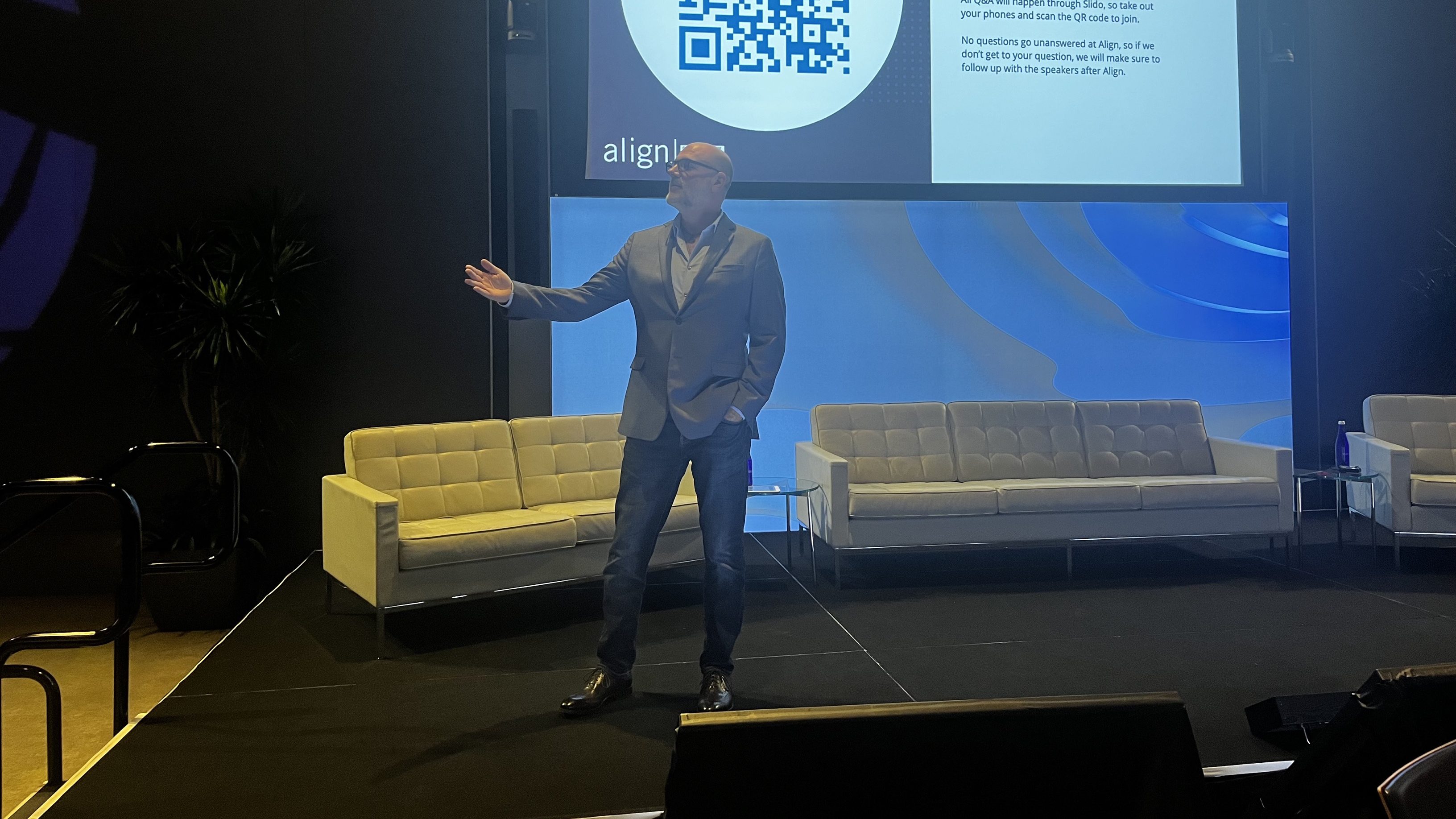 About Me – Jason Milano | Seasoned UX Leader